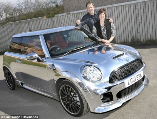 Englishman Gives Wife All-Chrome MINI Cooper for Valentine's Day